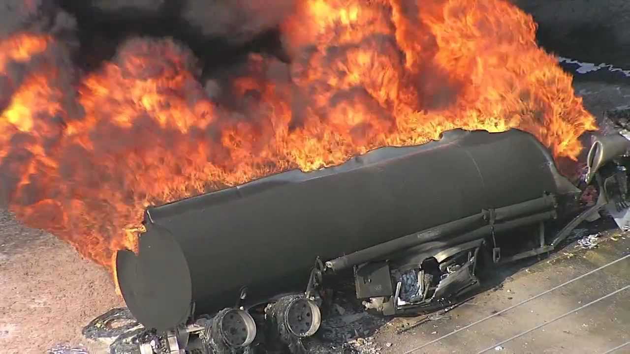 Fallen Tanker Explodes On Lagos‑Ibadan Expressway - TV360 Nigeria